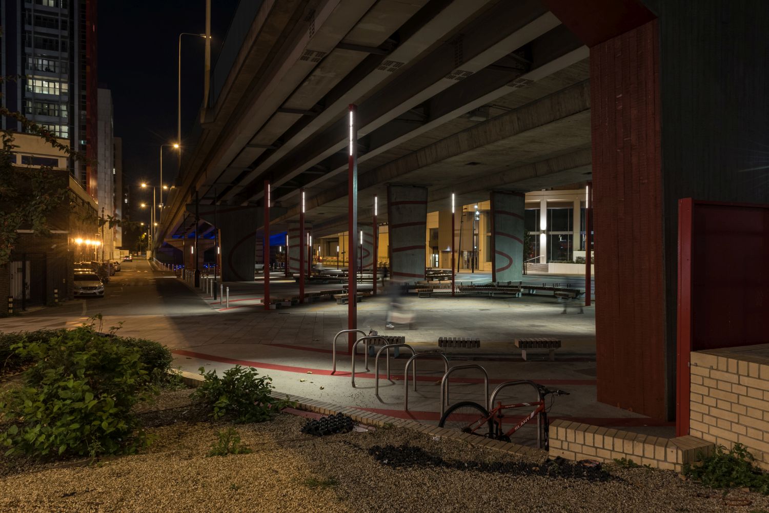Under the A13, Canning Town – MESH LIGHTING