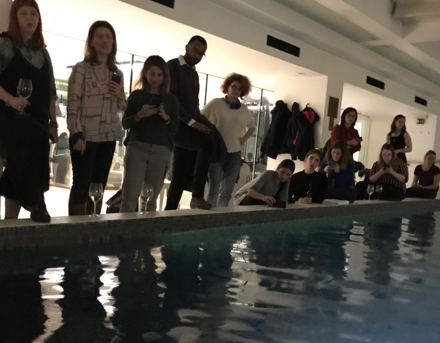 Filix Pool Demo Winter 2019 – MESH LIGHTING