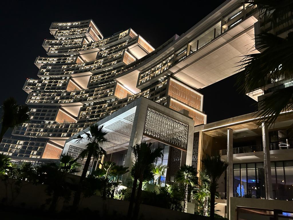 Atlantis 2 – MESH LIGHTING