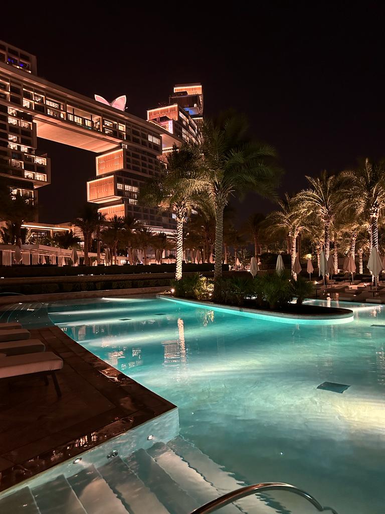 Atlantis 7 – MESH LIGHTING